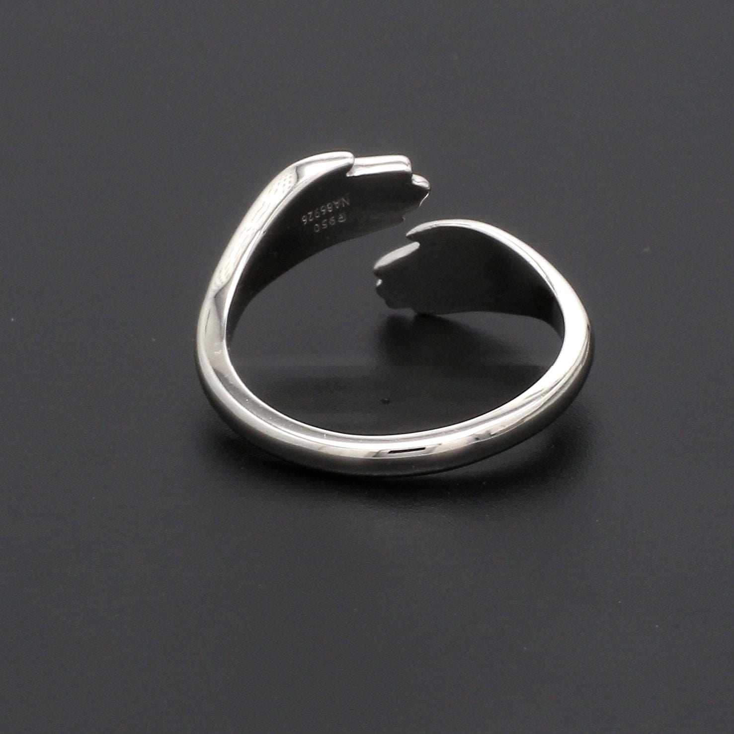 Jewelove™ Rings Platinum Hug Unisex Ring JL PT 938